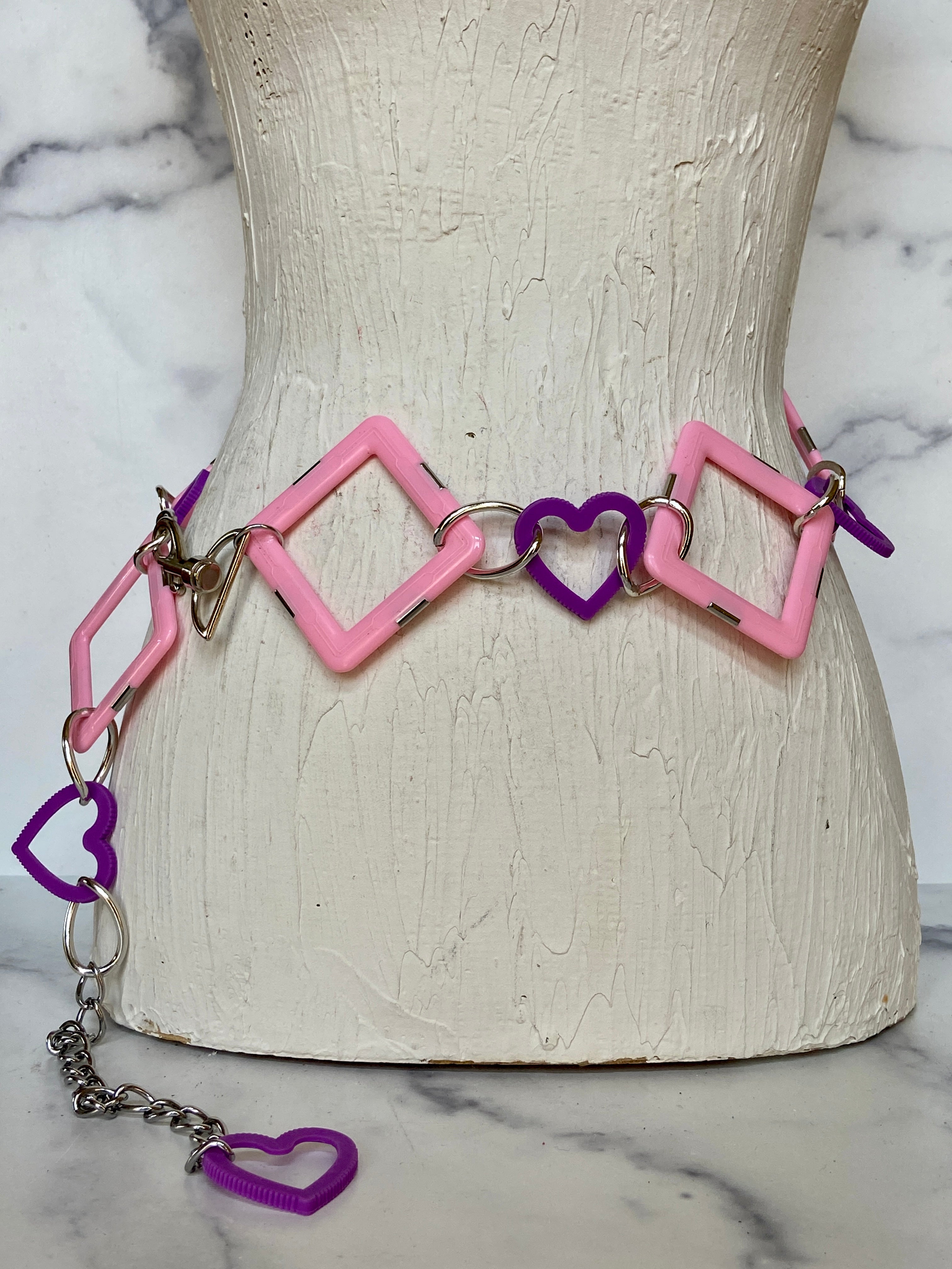 Hearts & squares belt – Holy Thrift