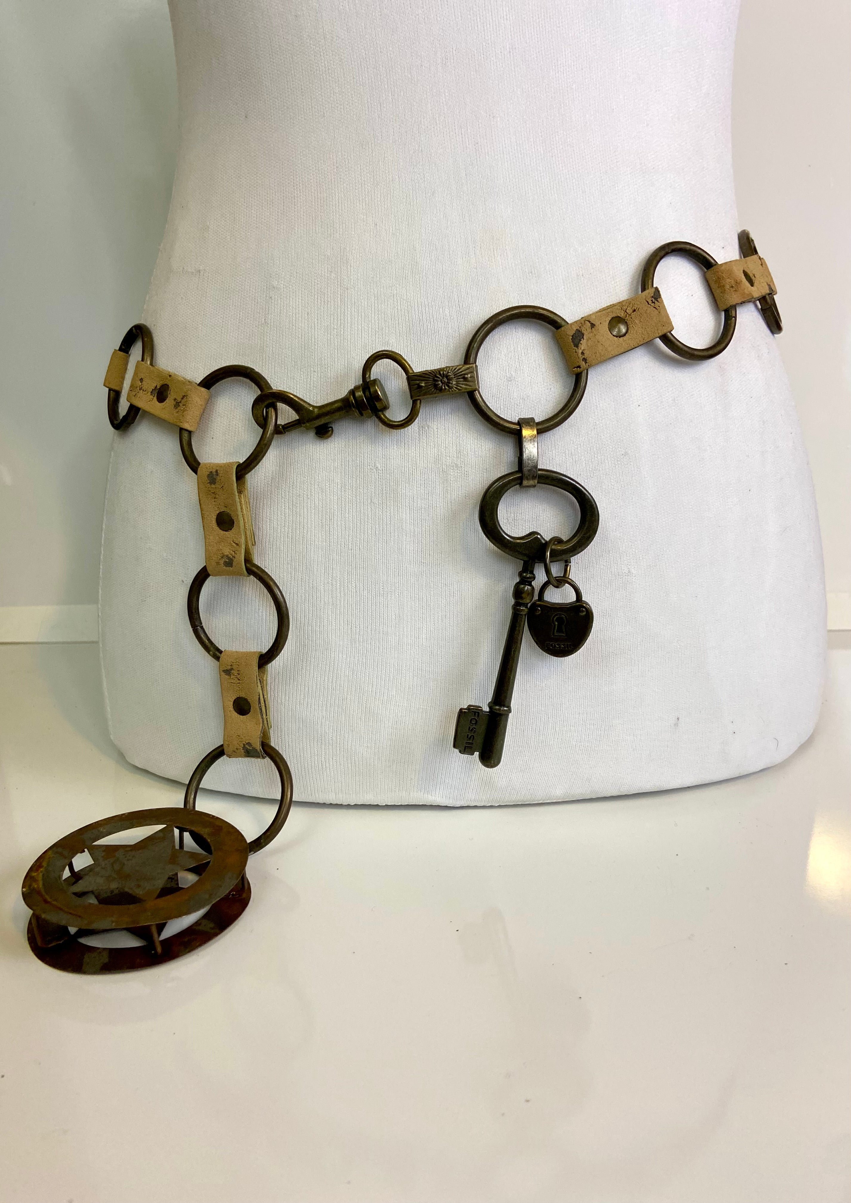 Vintage reworked belt – Holy Thrift