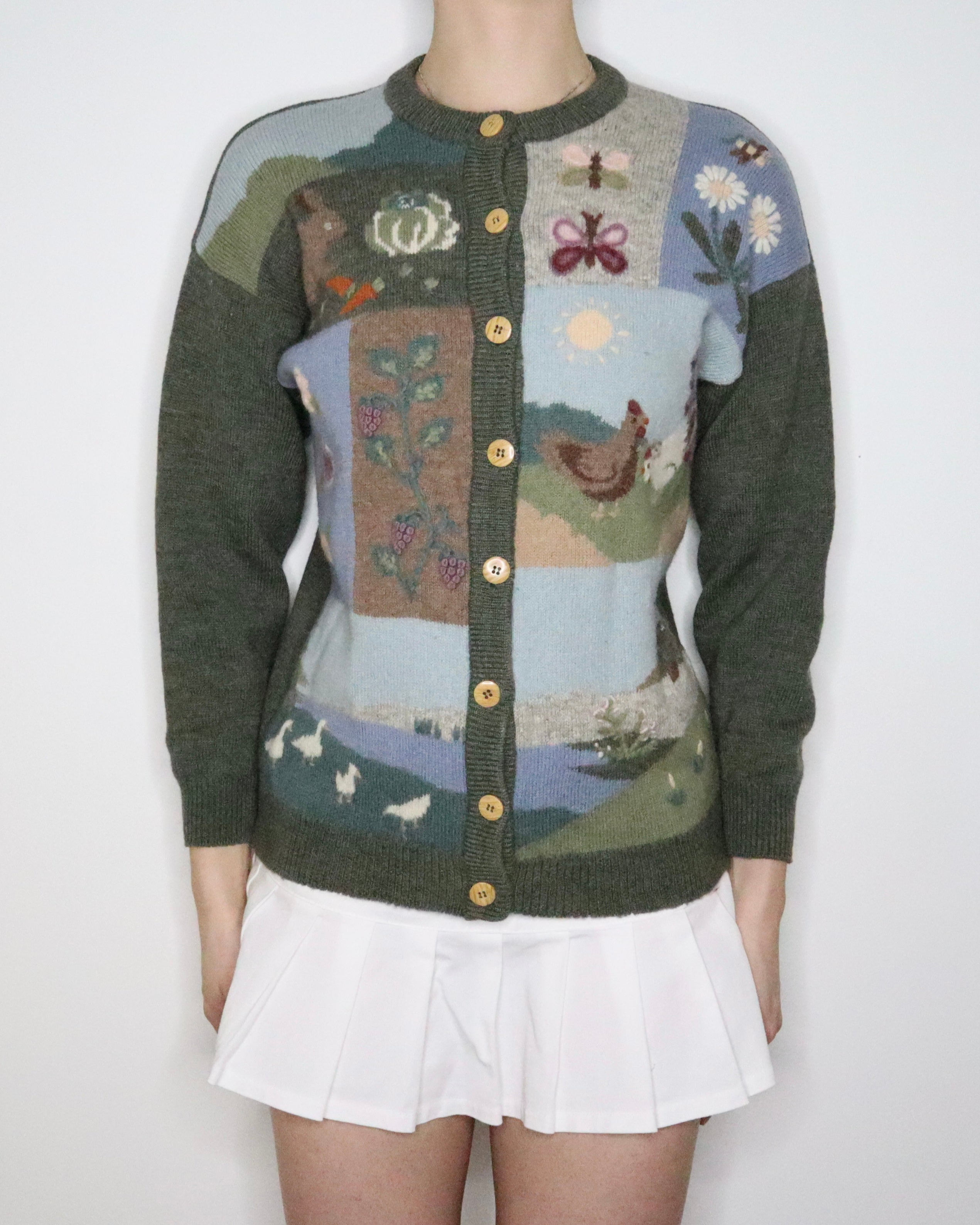 Cutest Cottagecore Scene Cardigan (M-L) – Holy Thrift