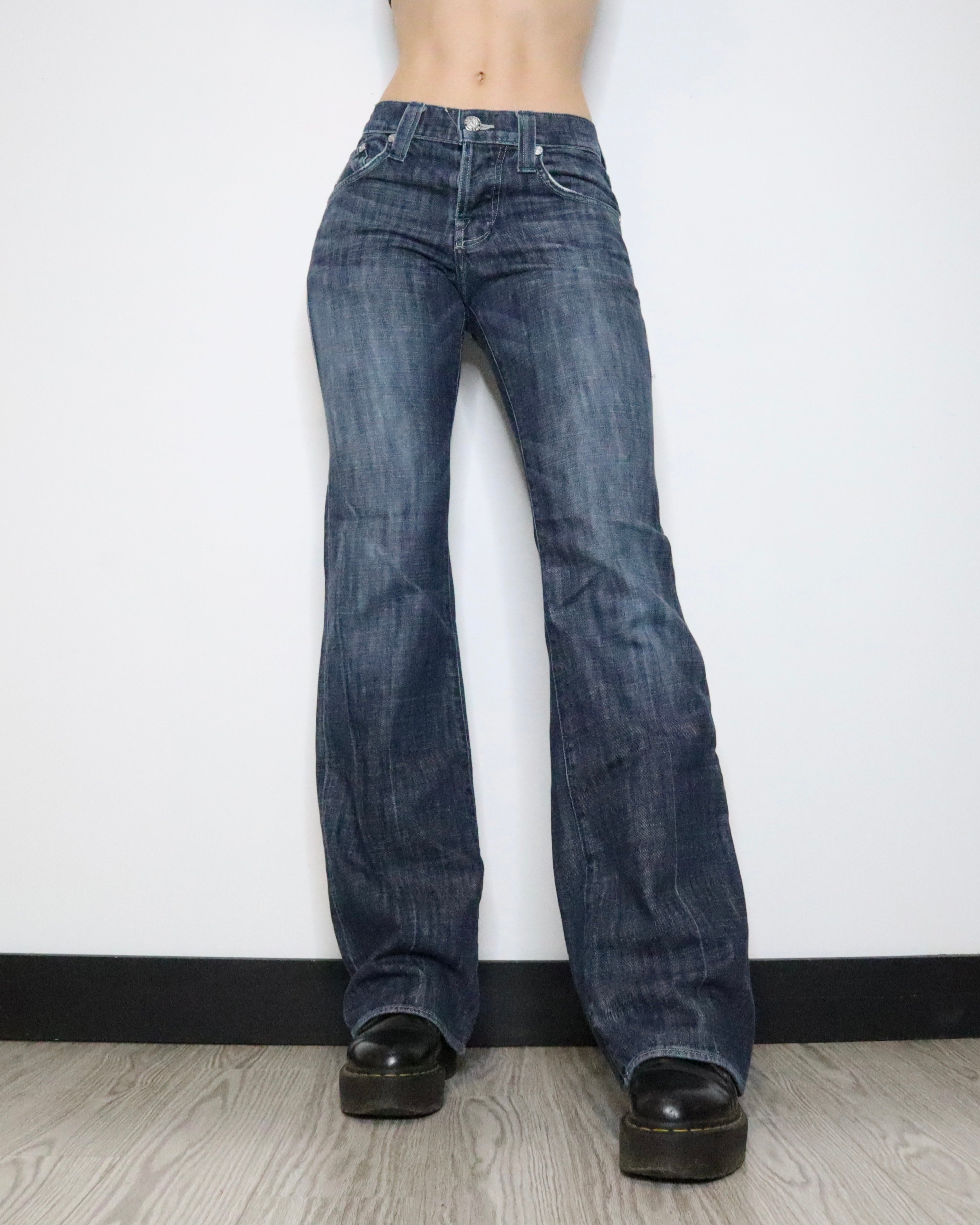 Y2K Bootcut Jeans (Medium) – Holy Thrift